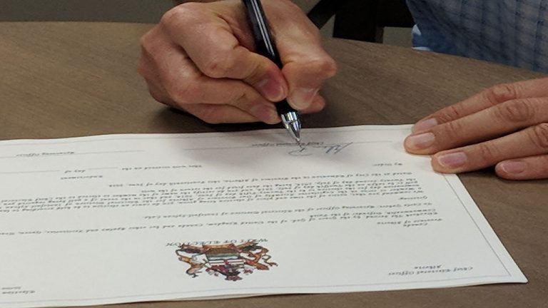 Writs issued for Provincial By-elections in Innisfail-Sylvan Lake and ...